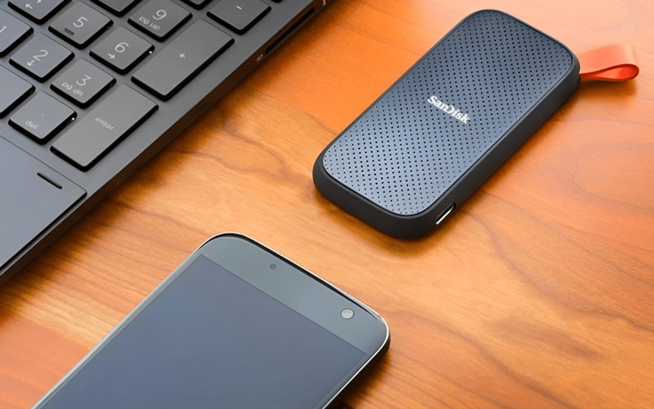 Come collegare SSD e Hard Disk esterno allo smartphone | RDI